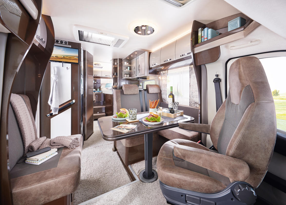 LUXURY | Touring Cars | Finnland