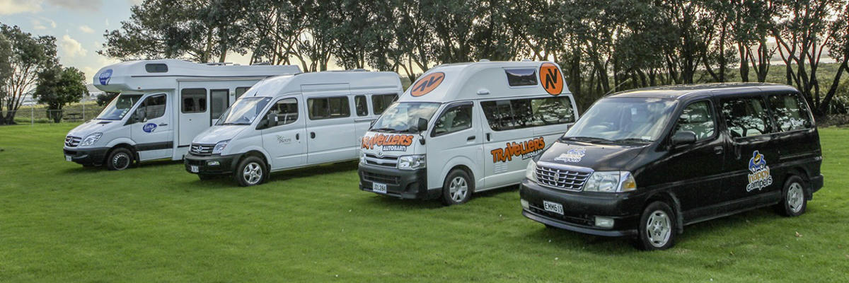 Budget Toyota Bushcamper 4x4 Camper mieten in Namibia