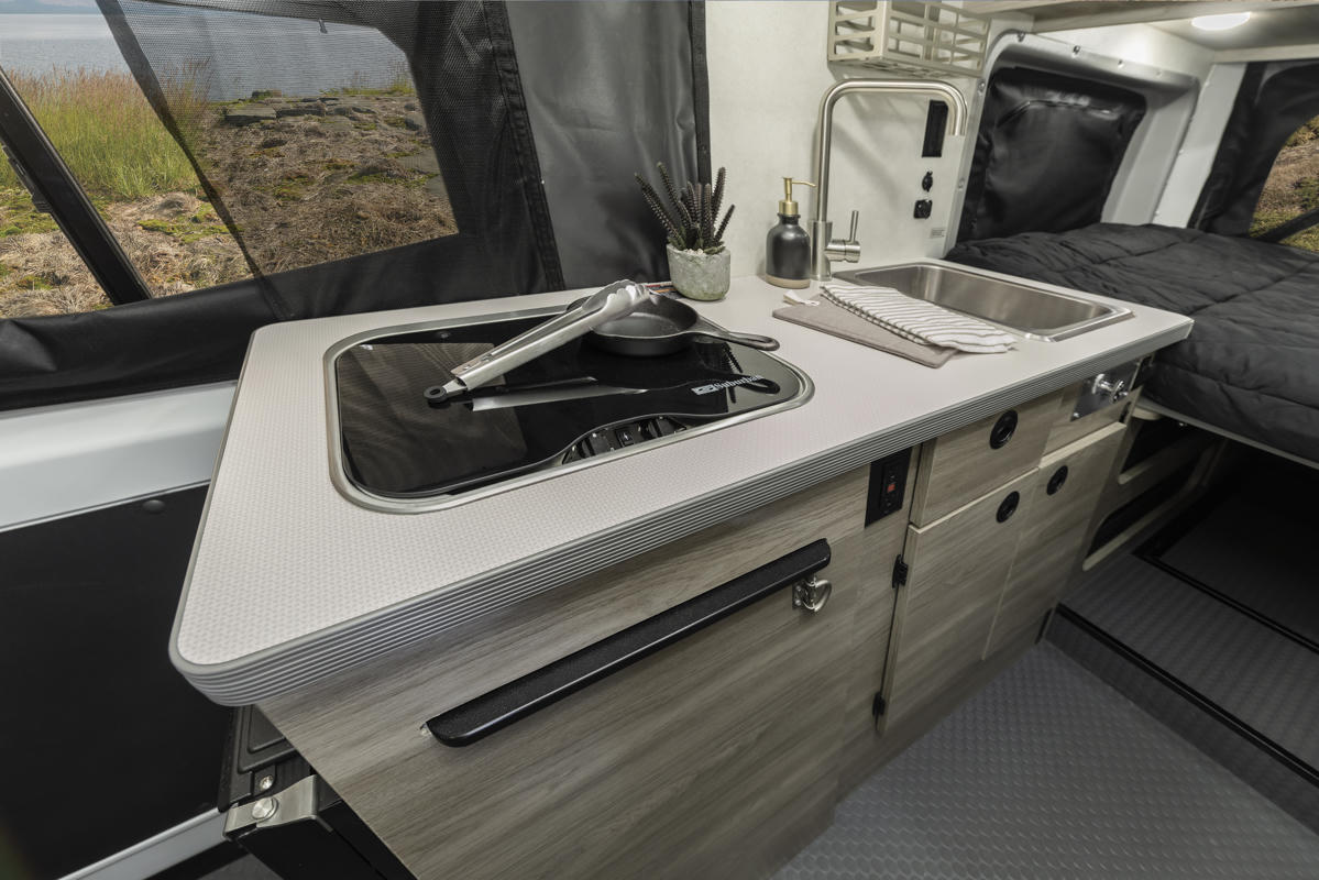 Road Bear RV Class B 20-22' | USA